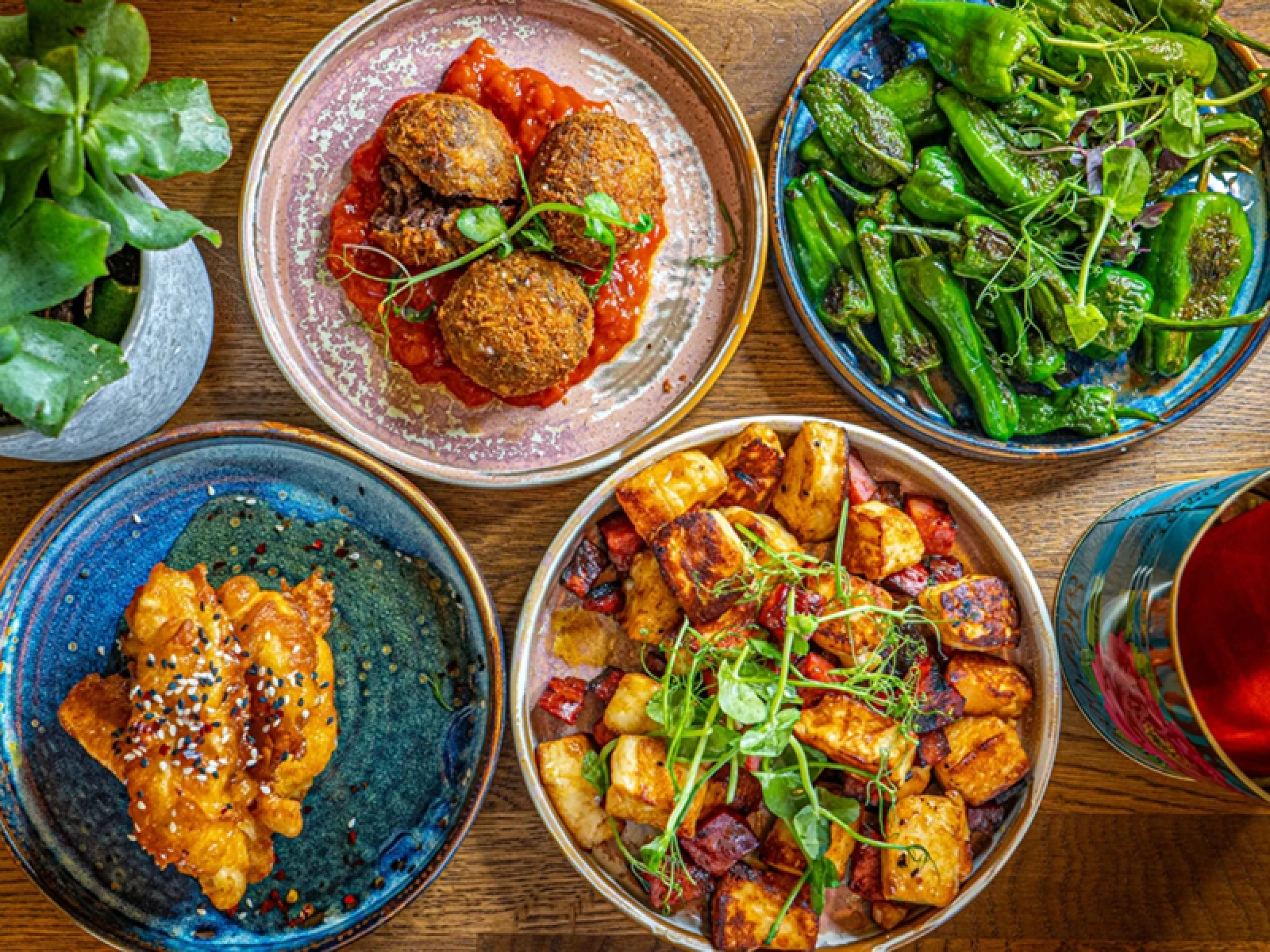Best Restaurants and Places to Eat in Whitley Bay Including Hinnies ...