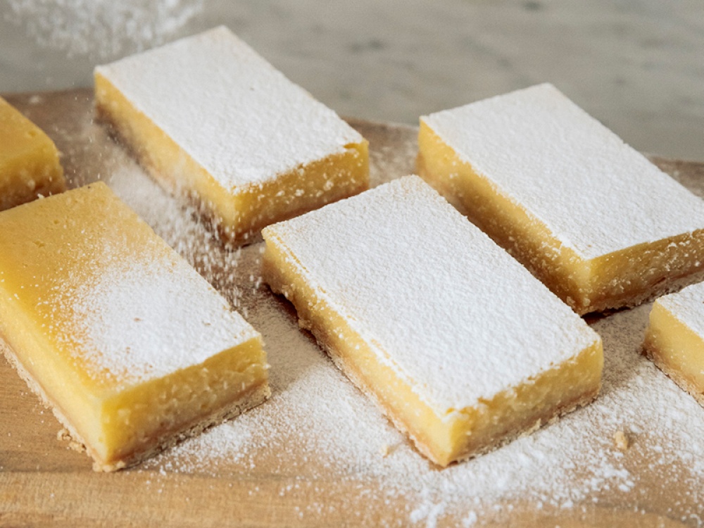 How to Make Lemon Shortbread Bars, Two Magpies Bakery | Living North