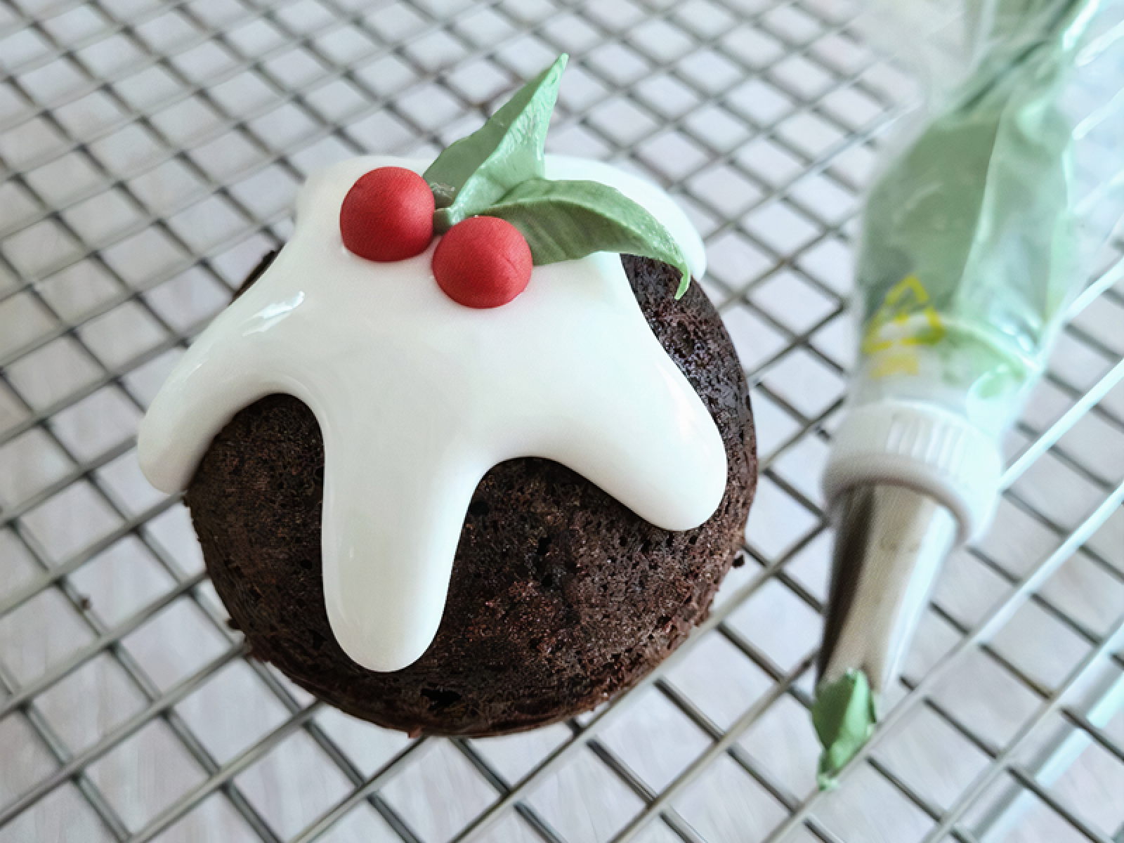 Try this Christmas Pudding Cake Recipe Perfect for Christmas Baking ...