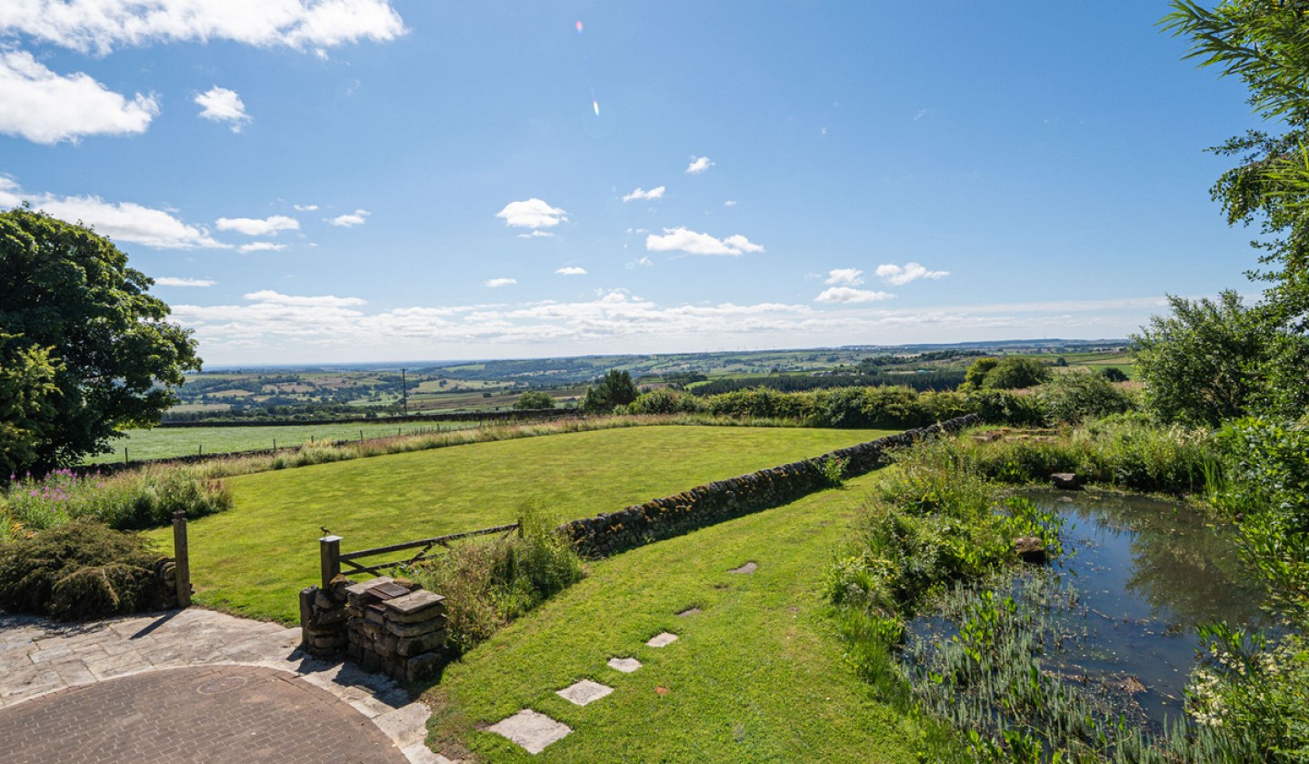 See Inside Hill Top Farm in Harrogate, Yorkshire | Living North
