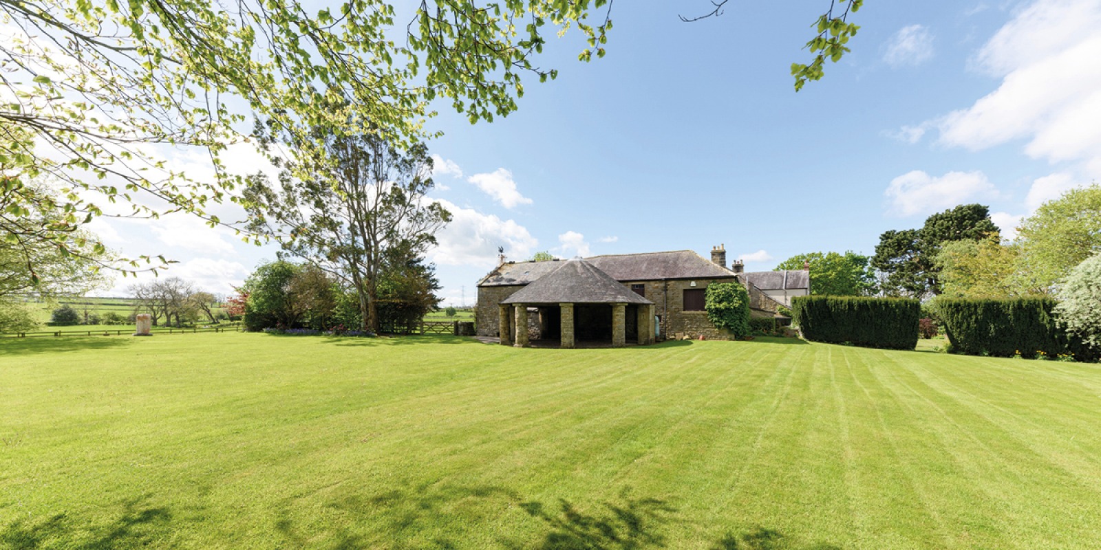 Take a Look Inside This Traditional Northumbrian Farmhouse with ...