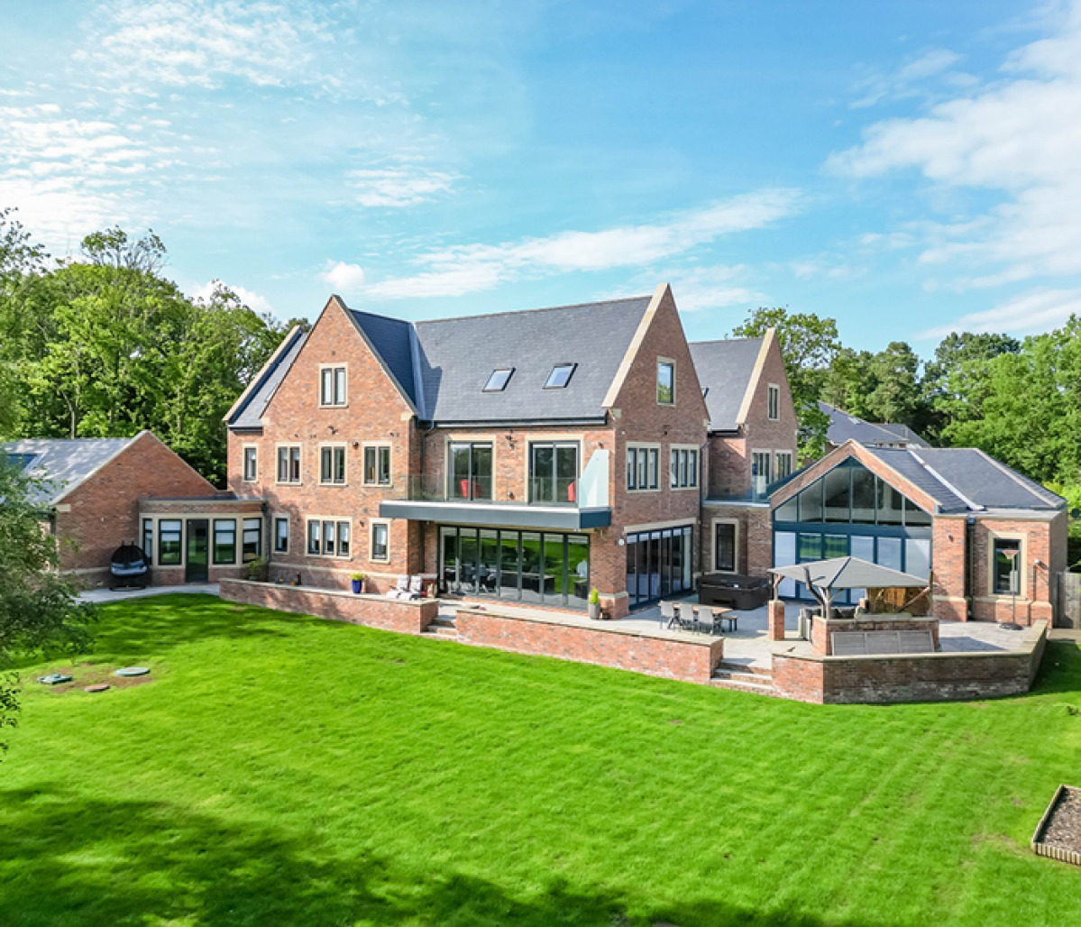 See Inside Tranwell Woods Brooklands Mansion near Morpeth | Living North