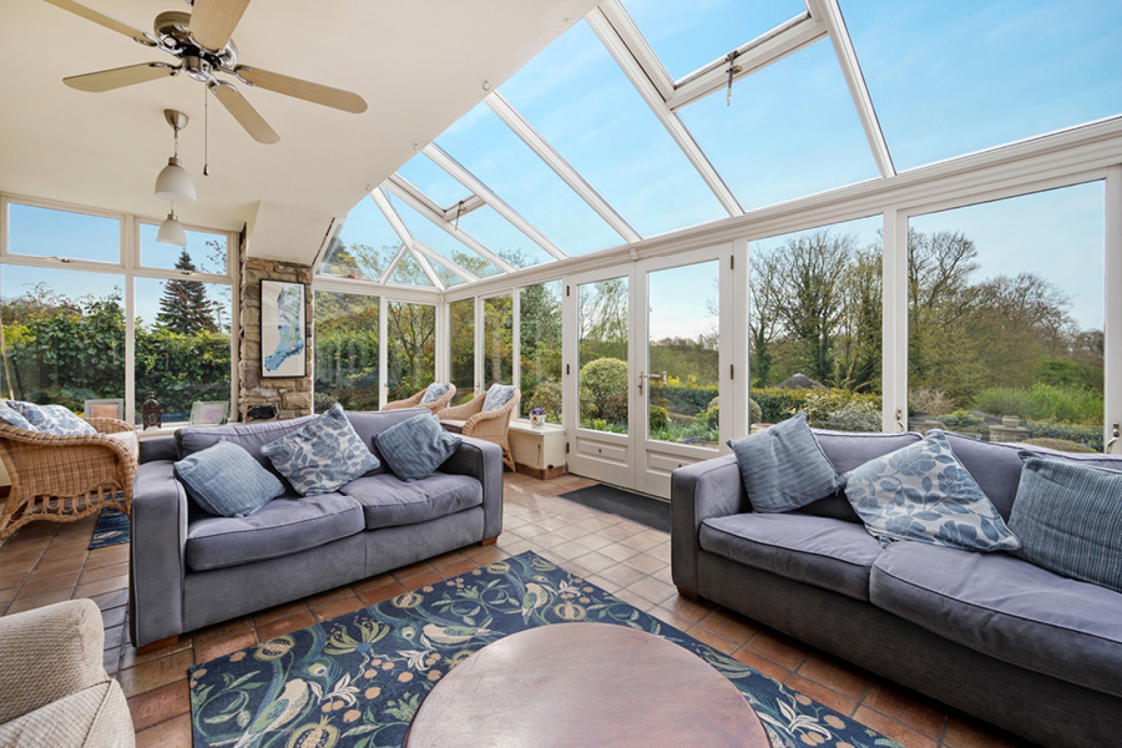 See Inside this Detached Family Home for Sale in Garforth in Leeds ...