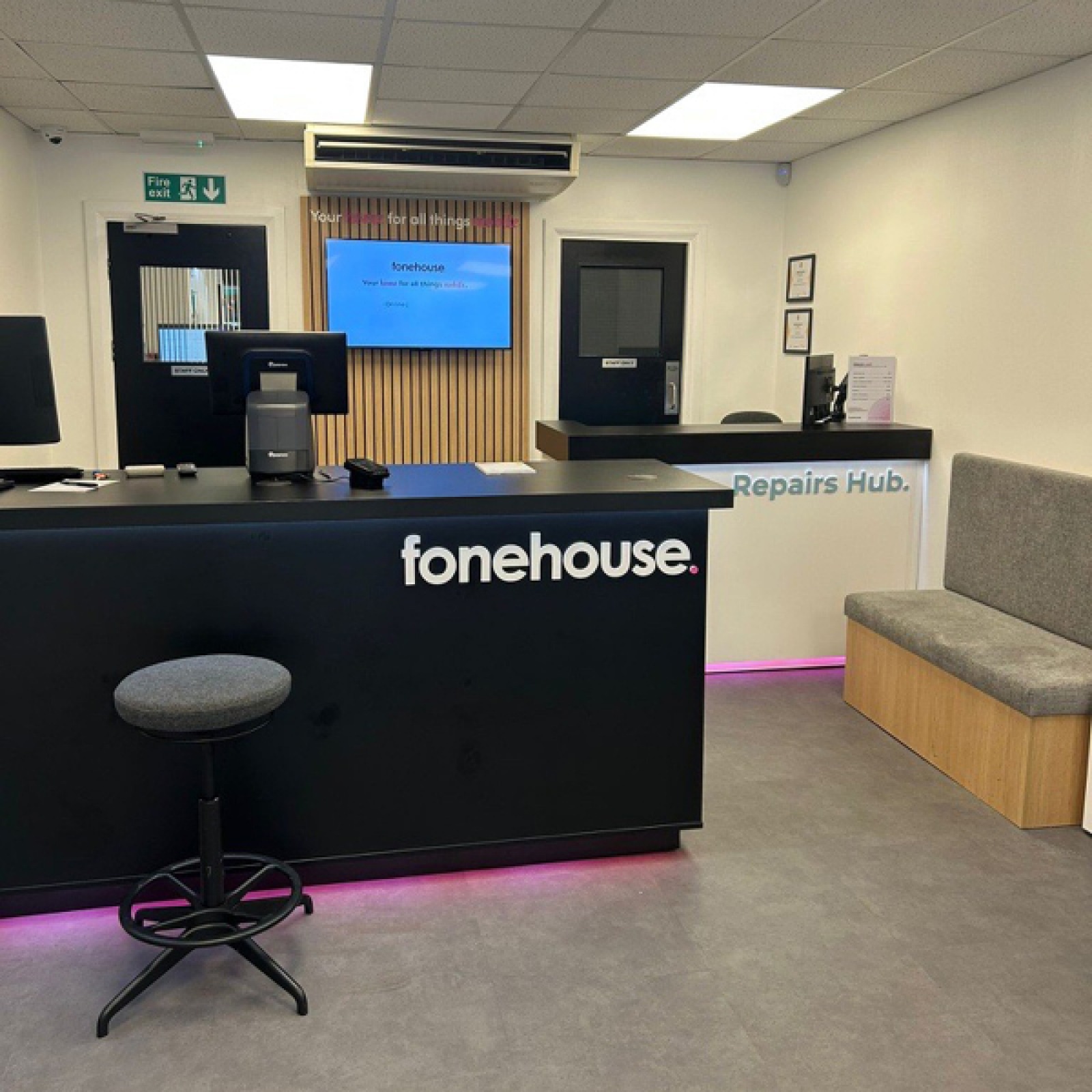 Mobile Phone Shop Fonehouse in Hexham Northumberland Moves to a New ...