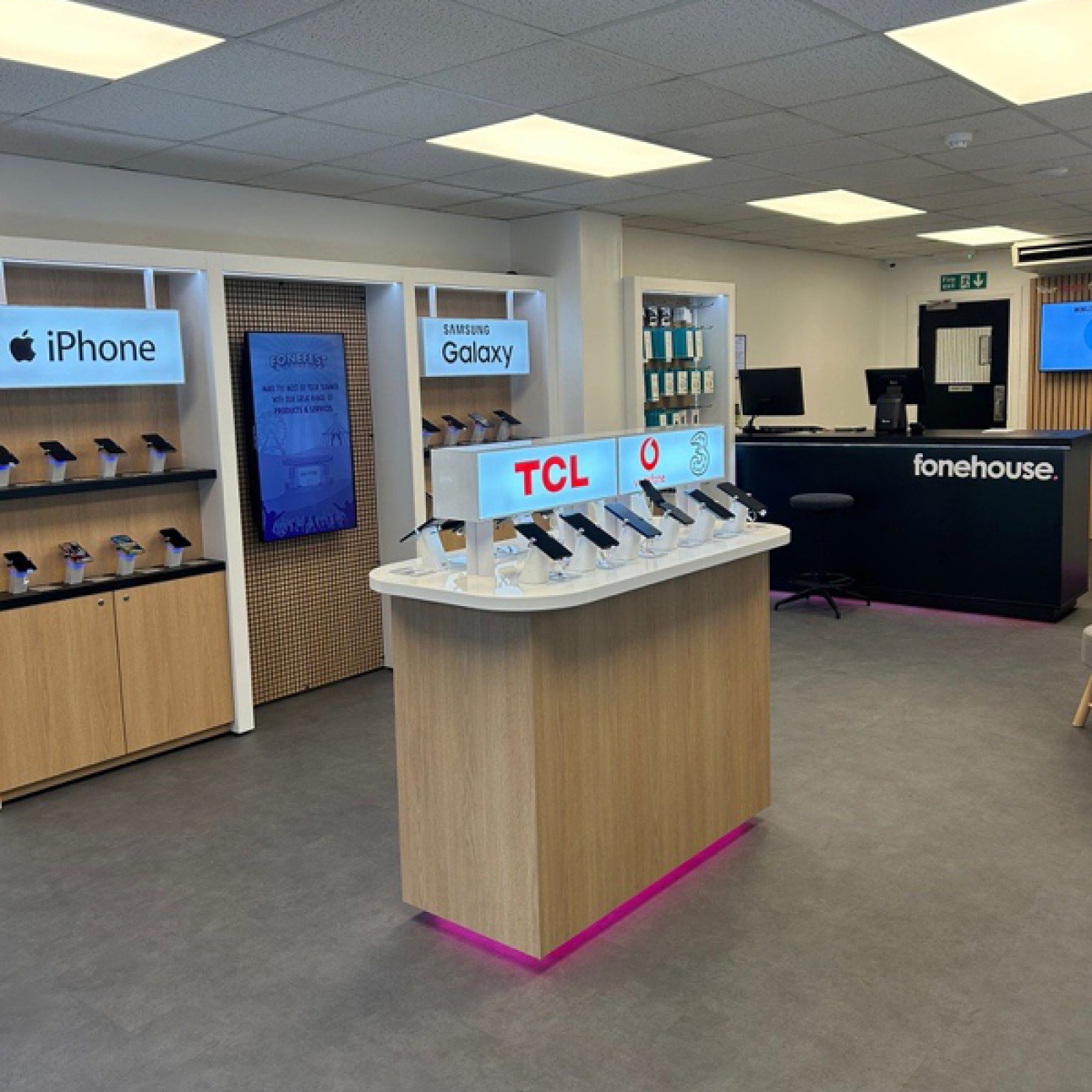 Mobile Phone Shop Fonehouse in Hexham Northumberland Moves to a New ...