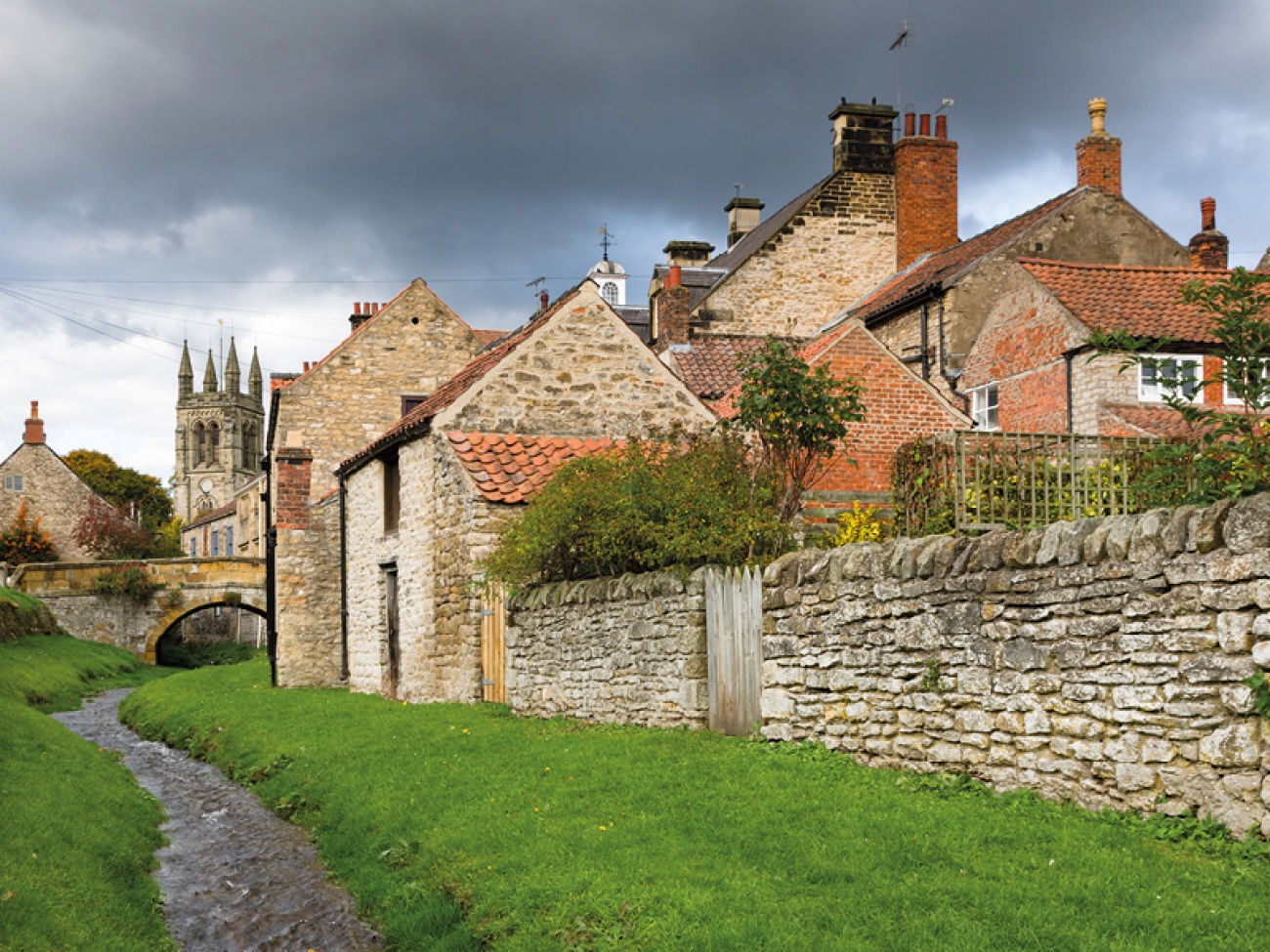 Restaurants, Things to Do and Where to Stay in Helmsley, near York ...