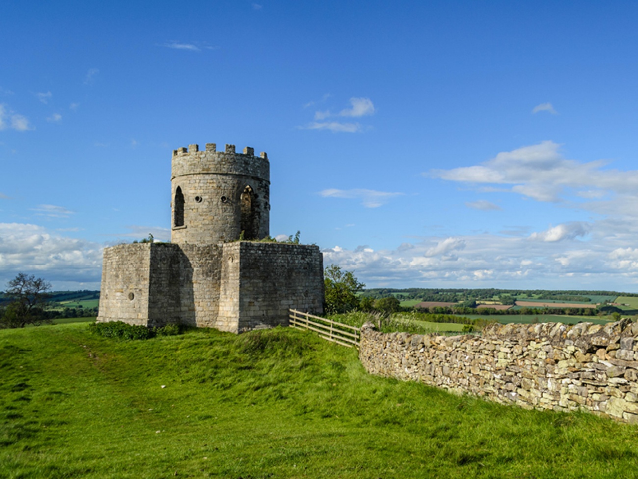 Towers, Follies and Strange Buildings in Yorkshire Including Druid's ...