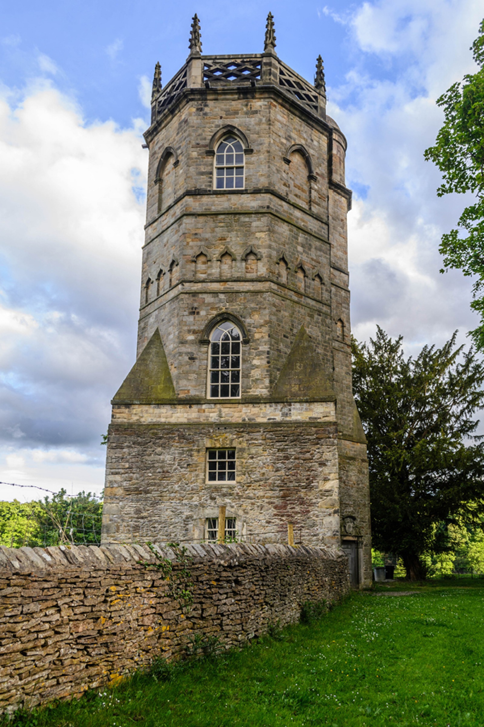 Towers, Follies and Strange Buildings in Yorkshire Including Druid's ...