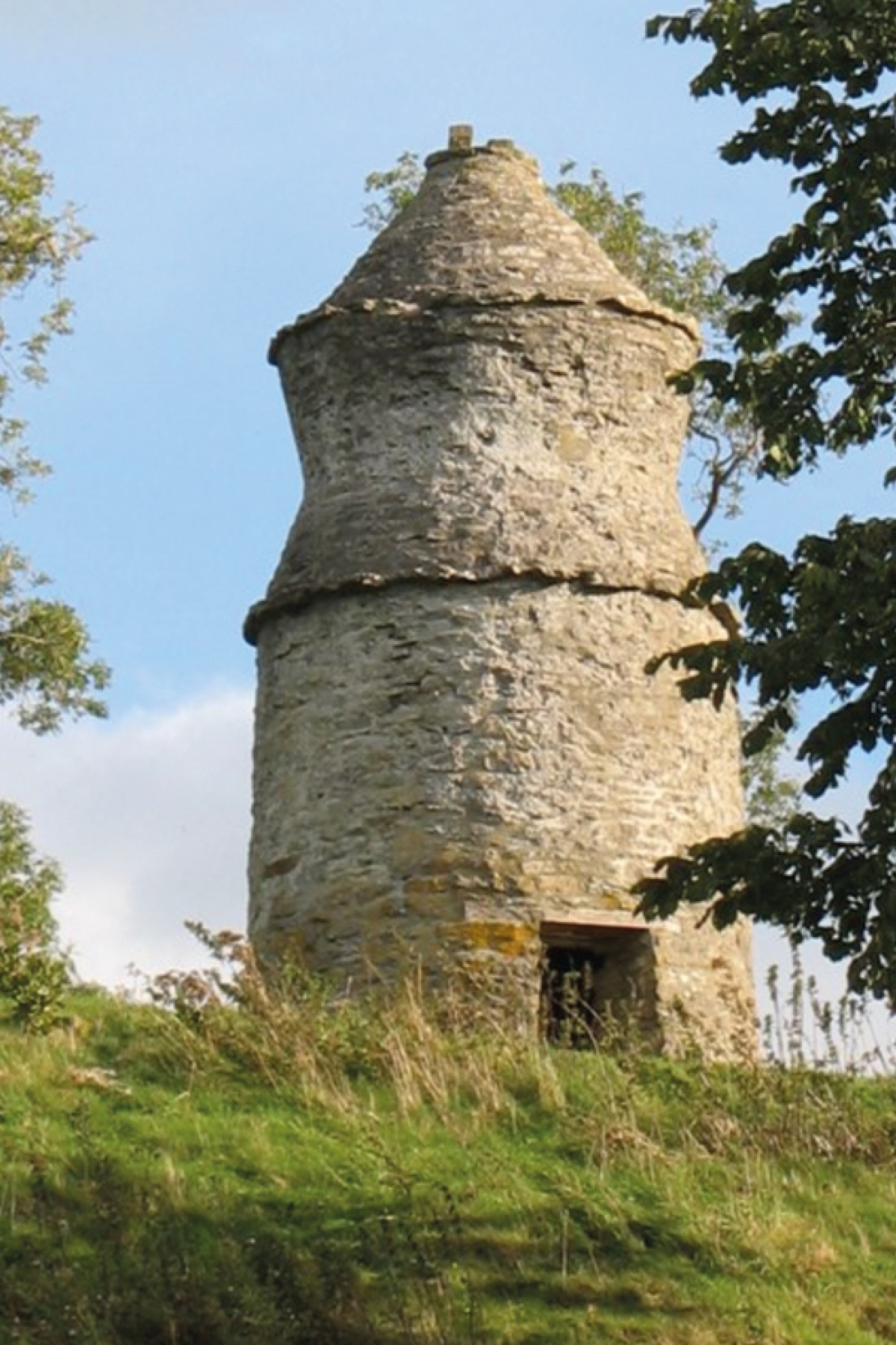 Towers, Follies and Strange Buildings in Yorkshire Including Druid's ...