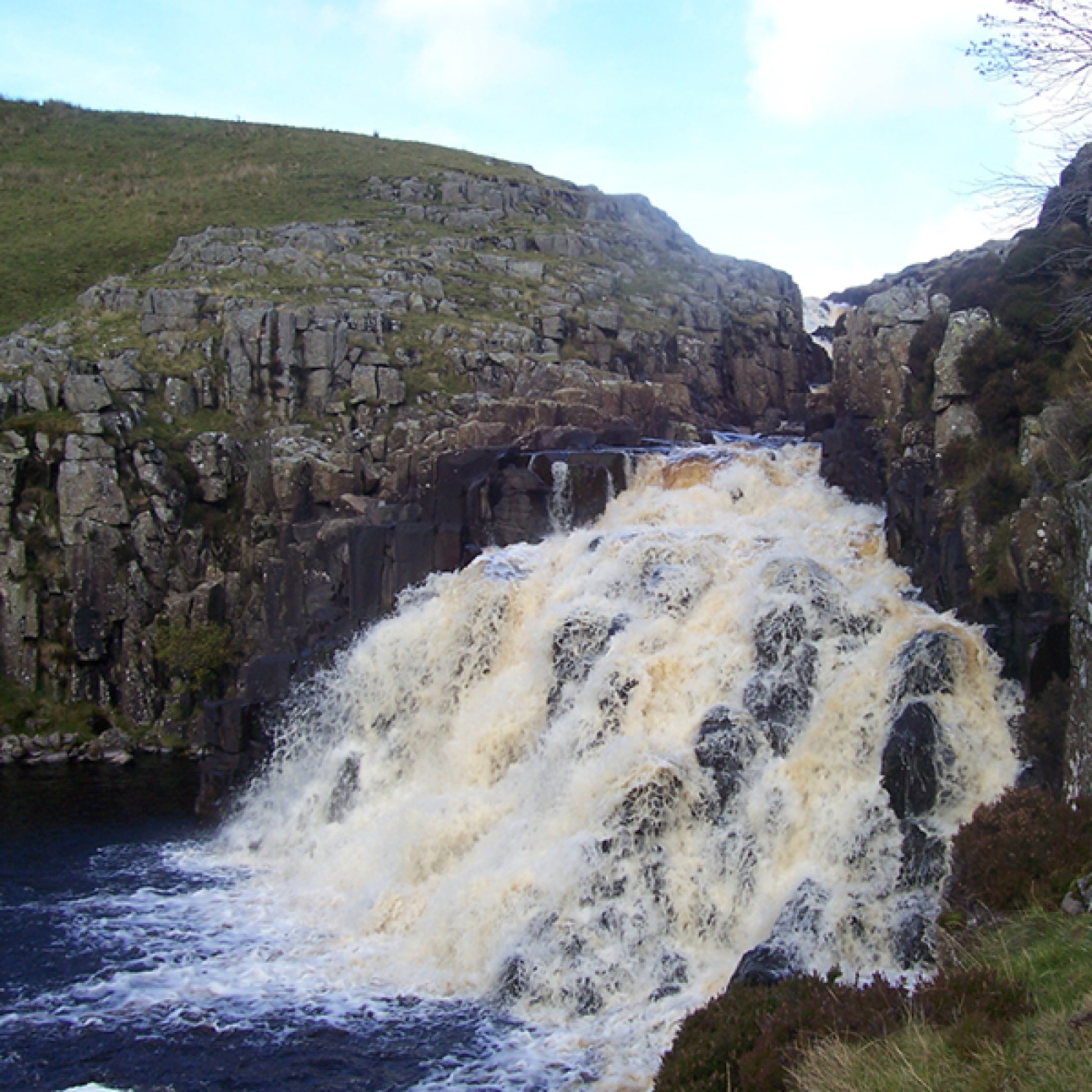The Best Waterfalls to Visit in The North East Including Linhope Spout ...