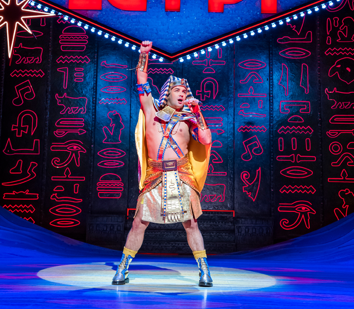 Review of Joe McElderry in Joseph and the Amazing Technicolor Dreamcoat ...